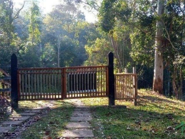 Sítio em Bosque dos Eucaliptos, São José dos Campos/SP de 0m² 4 quartos à venda por R$ 1.590.000,00