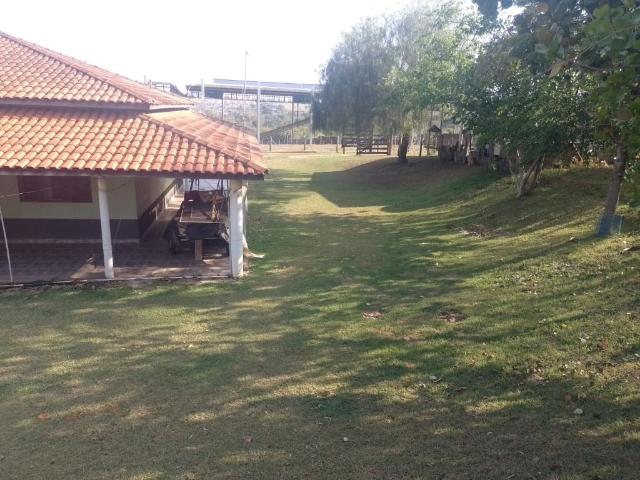 Sítio em Centro, Jaguariúna/SP de 200m² à venda por R$ 2.999.900,00