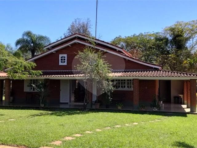 Sítio em Centro, Jarinu/SP de 119500m² 3 quartos à venda por R$ 2.599.900,00
