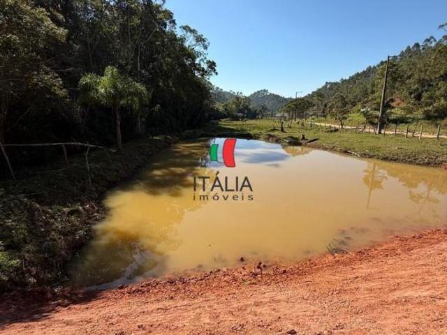 Sítio em Claraíba, Nova Trento/SC