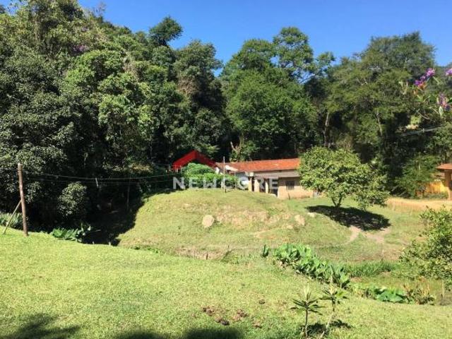 Sítio em Estrada da Barragem Centro Piracaia/SP