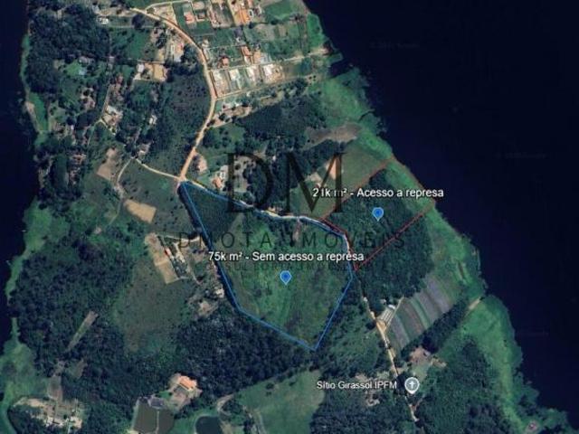 Sítio em frente a represa de Taiaçupeba Mogi das Cruzes SP