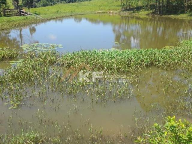 Sítio em Monte Santo de Minas