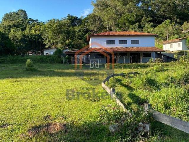 Sítio em Residencial Grêmio Itatiba, SP