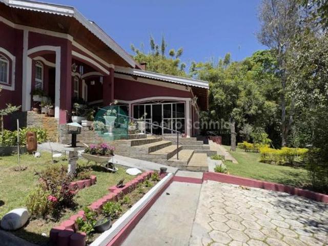Sitio em Sapucai Mirim Oportunidade com potencial comercial