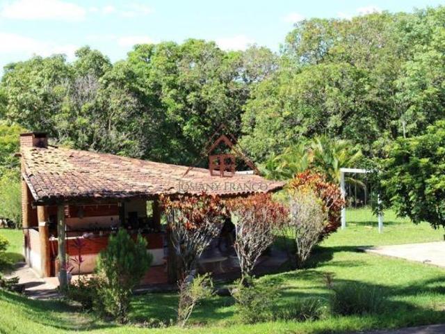 SÍTIO EXCELENTE A VENDA