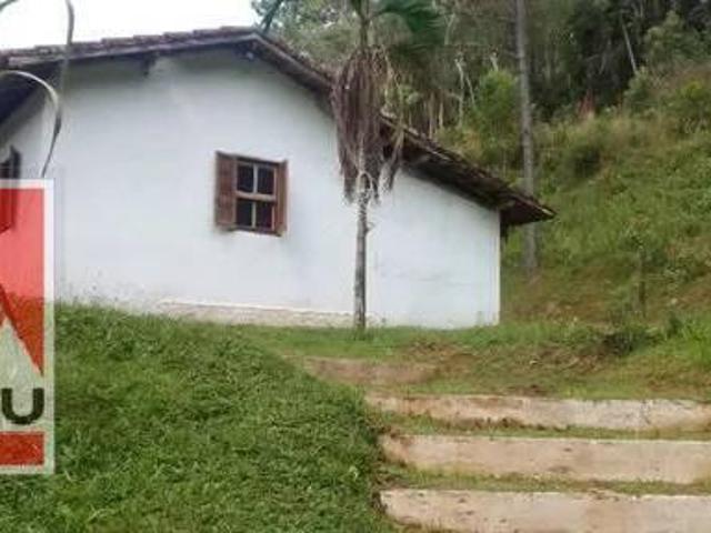 SÍTIO EXCELENTE PARA EXPLORAÇÃO DO ECOTURISMO EM JUQUITIBA