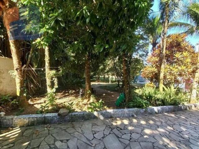 Sítio Iriri Seu refúgio perfeito na natureza te espera!