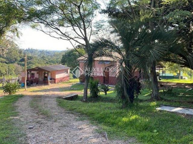 Sítio na Lomba do Pinheiro com Casa