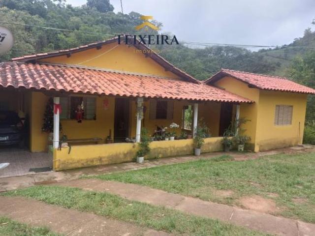Sitio no Municipio Contendas, Carmo da Mata MG para quem busca tranquilidade