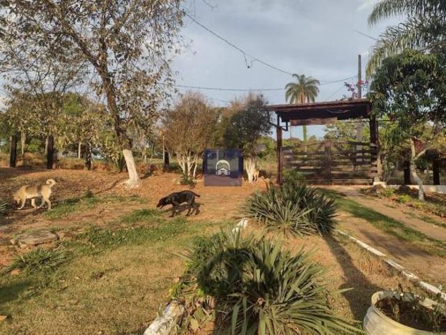 Sitio, Padre João, Esmeraldas, MG