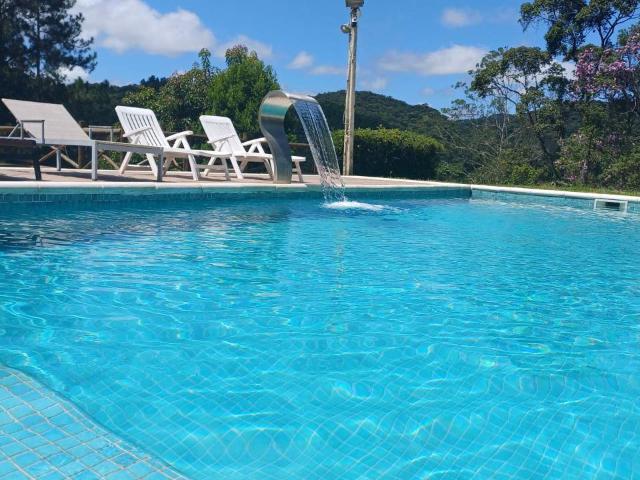 SÍTIO PARA TEMPORADA PISCINA COM AQUECIMENTO SOLAR OU ELETRÍCO