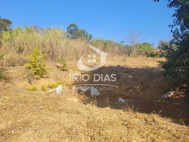 Sítio para Venda em Baldim, Área Rural, 3 dormitórios, 2 banheiros, 3 vagas