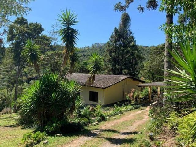 Sítio para venda em Cachoeira, Cotia