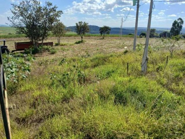 Sítio para Venda em Cajuru, RURAL