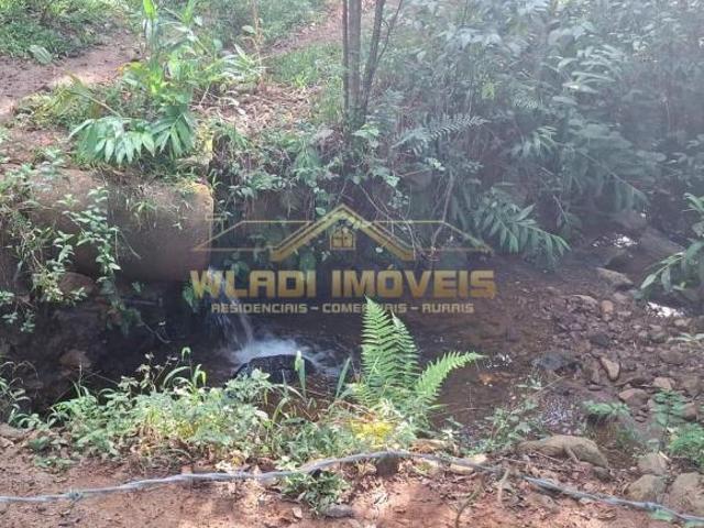 Sítio para Venda em Cambuí, 6 km da cidade de Cambuí