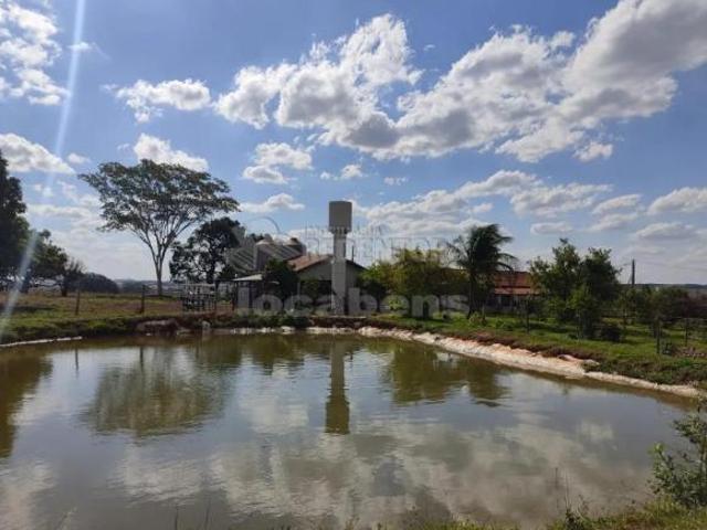 Sítio para venda em Centro, Tanabi
