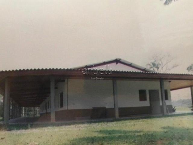 Sítio para venda em Centro, São Lourenço da Serra