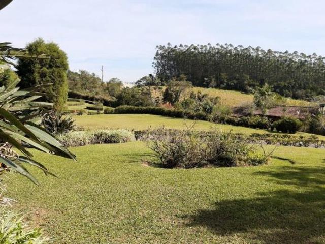 Sítio para venda em Cotia