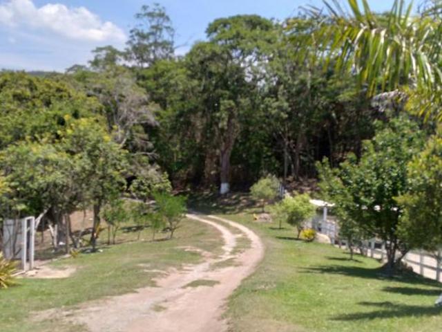Sítio para venda em Guaratinguetá