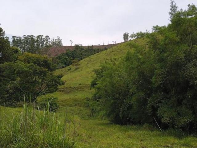 Sítio para venda em Guaratinguetá