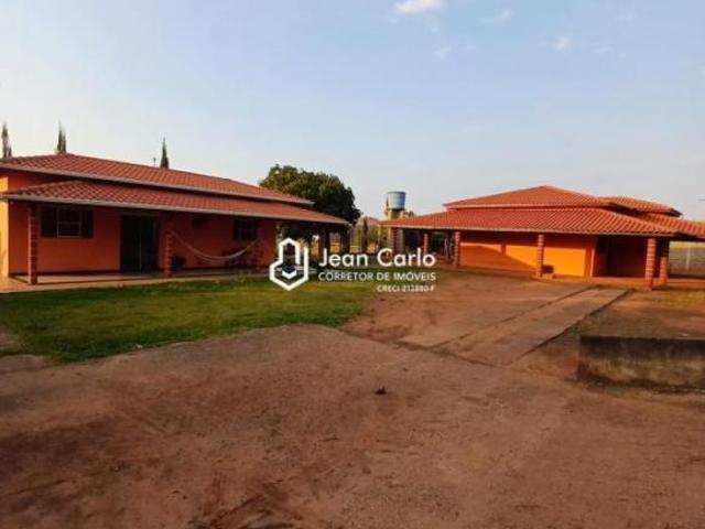 Sítio para Venda em Holambra, Centro, 3 dormitórios, 2 banheiros