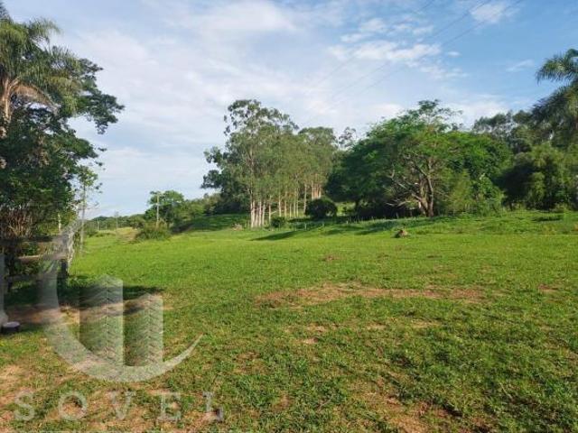 Sítio para Venda em Ipeúna, zona rural, 3 dormitórios, 1 banheiro, 1 vaga