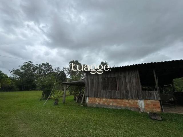 Sítio para venda em Parque Florestal Itapuã, Viamão