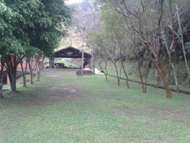Sítio para venda em Piracaia