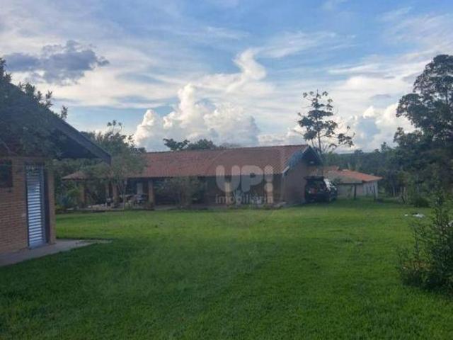 Sítio para venda em Rio das Pedras