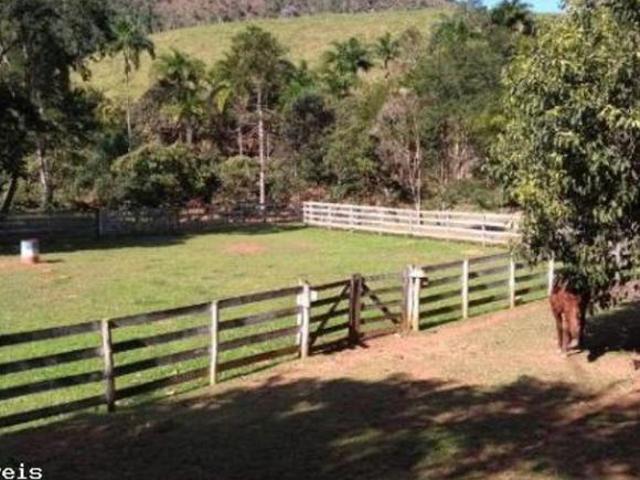 Sítio para venda em São Francisco Xavier, São José dos Campo