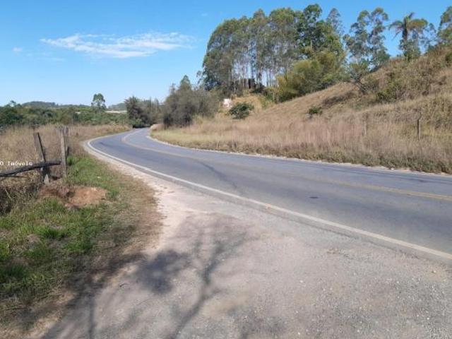 Sítio para venda em São João Del Rei