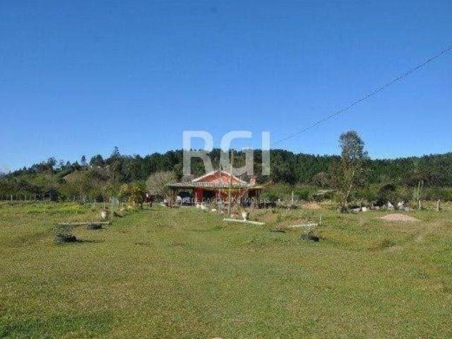 Sítio para Venda 100m², 2 dormitórios, 1 vaga Itapuã
