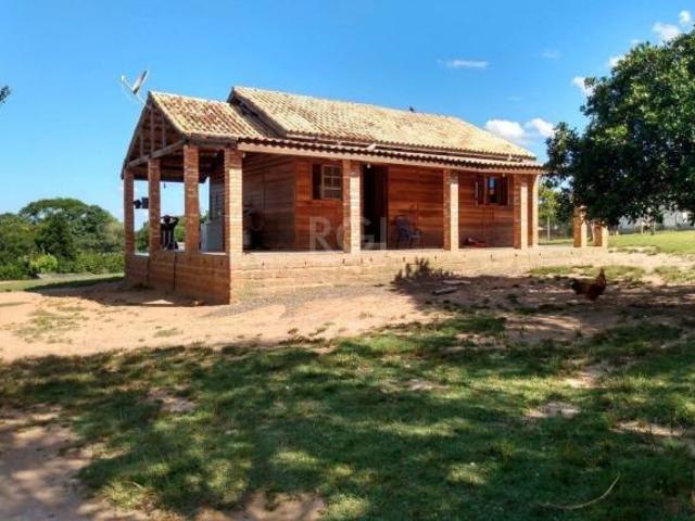 Sítio para Venda 500m², 2 dormitórios, Krahe
