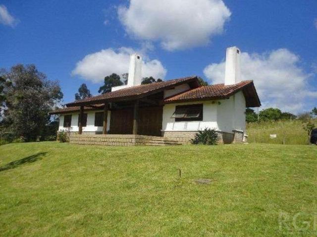 Sítio para Venda 800m², 3 dormitórios, sendo 1 suites, 4 vagas Estalagem