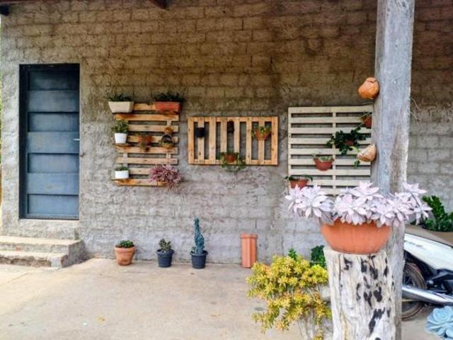 Sítio pronto pra morar !