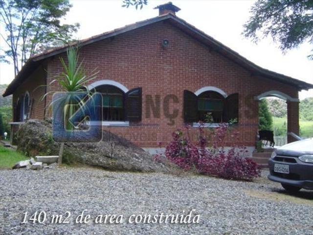 Sítio Residencial com Piscina em Ibiúna Centro – 3 dormitórios, 5 vagas