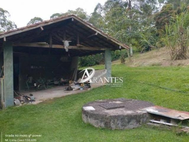 Sítio com 5 dormitórios à venda, 20000 m² por R$ 1.350.000,00 Portão Atibaia/SP