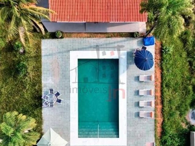 Sítio/Chácara 1.550 m² construídos terreno 28.000 m² 12 dormitórios 9 suítes Venda por R$