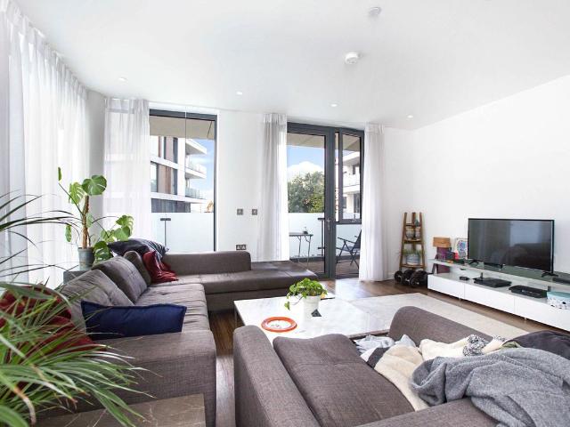 Sitka House, 20 Quebec Way, London SE16, 4 bed flat to rent, £4,766 pcm | PrimeLocation