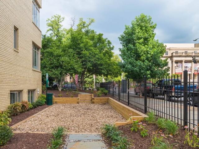 Sixteen Hundred Apartments 1 Bedroom Apartment for Rent at 1600 16th St Nw, Washington, DC 20009 Dupont Circle