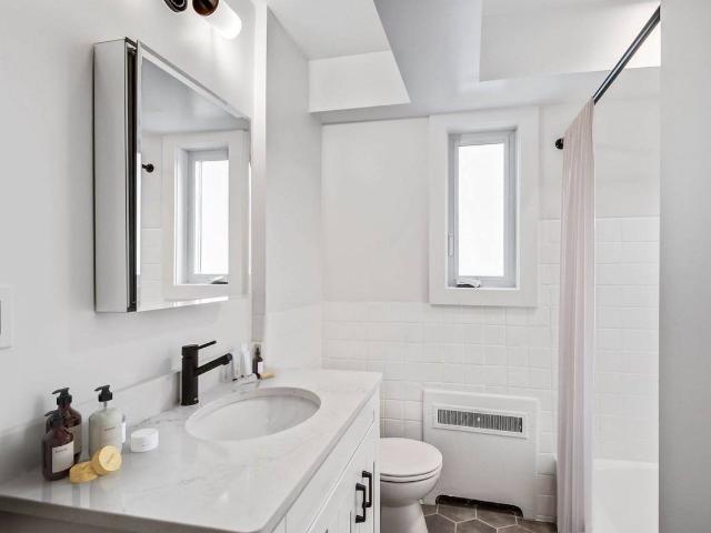 Sixteen Hundred Apartments Studio Apartment for Rent at 1600 16th St Nw, Washington, DC 20009 Dupont Circle
