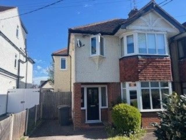 Sixth Avenue, Chelmsford CM1, 4 bed semi detached house to rent, £2,300 pcm | PrimeLocation