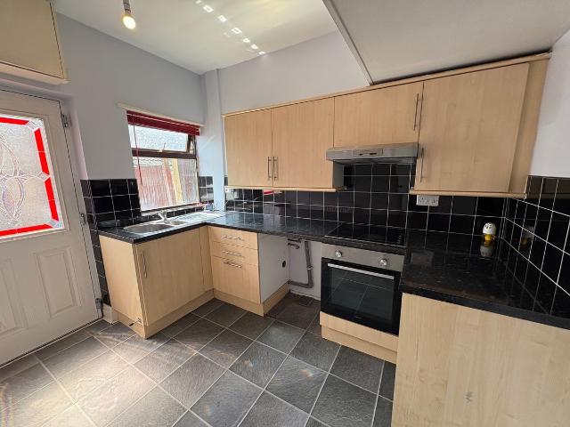 Sixth Avenue, Mansfield NG19, 3 bed property to rent, £895 pcm | PrimeLocation