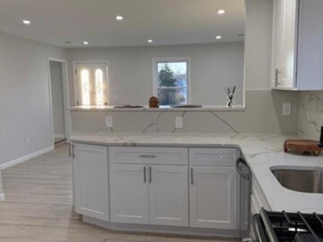 Sixth St, Ewing, Home For Sale