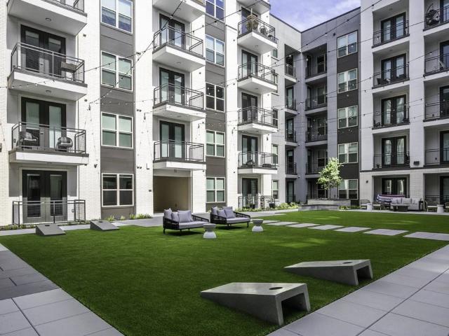 Six Pines Market Square 3 Bedroom Apartment for Rent at 8900 Six Pines Dr, The Woodlands, TX 77380 Town Center