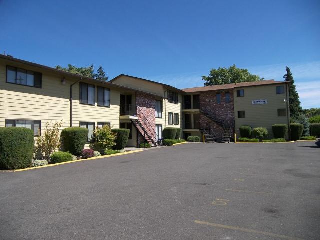 Sixpence 1 Bedroom Apartment for Rent at 4201 Ne Sumner St, Portland, OR 97218 Cully