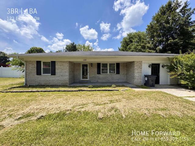 Sizable 3BR Home with Huge Bonus Den – Great Location in Richmond!