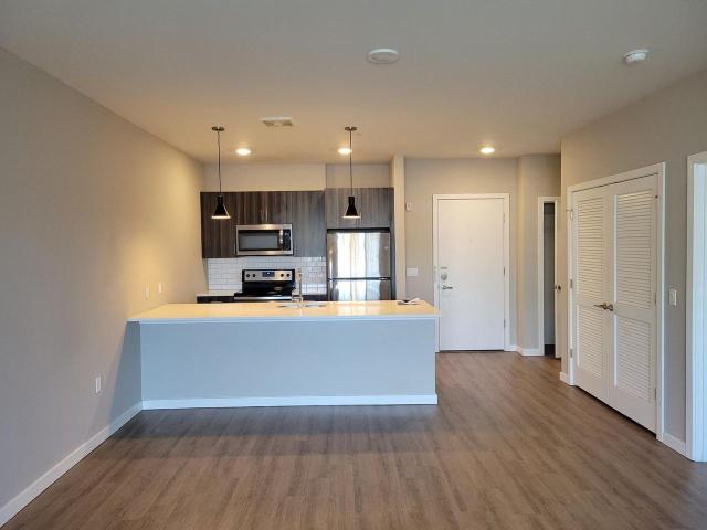 SOMA 1 Bedroom Apartment for Rent at 110 S Bridge St, Somerville, NJ 08876