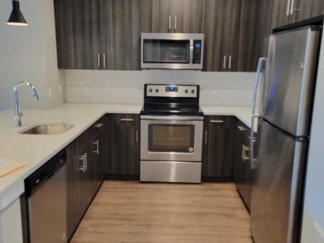 SOMA 1 Bedroom Apartment for Rent at 110 S Bridge St, Somerville, NJ 08876